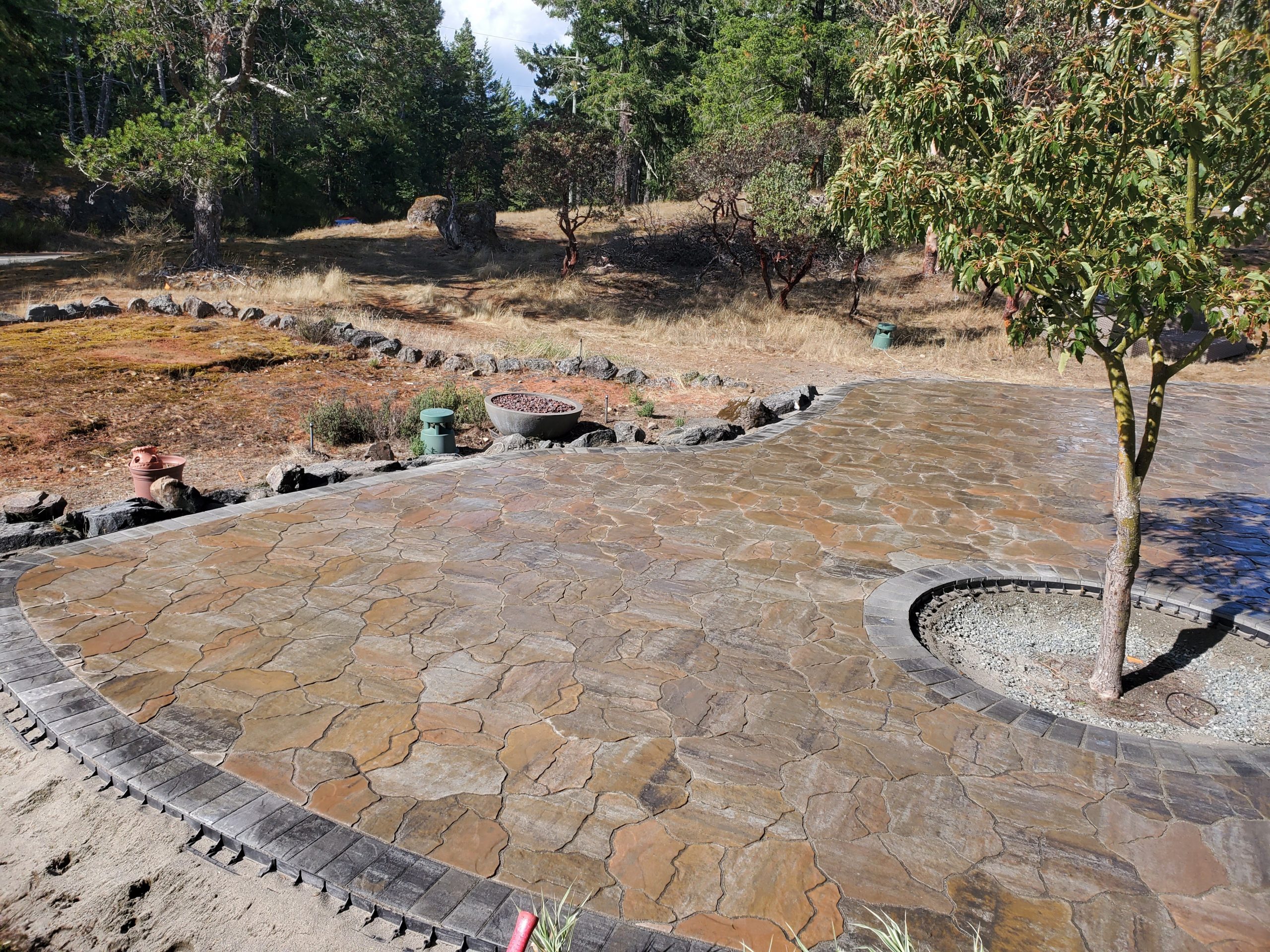 Hardscape: Pavers, Block and Slabs - Landscaping Victoria BC